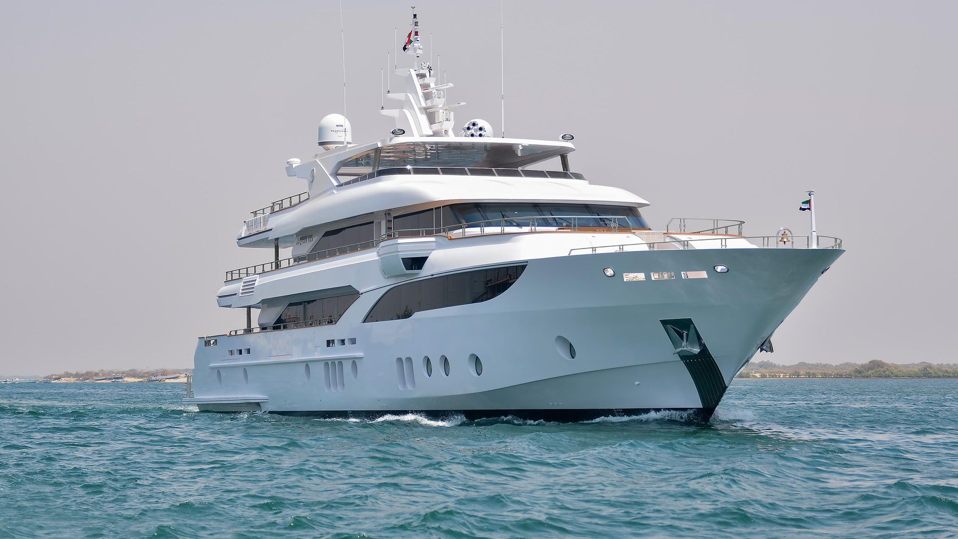 My Escape yacht (Gulf Craft, 47.6m, 2015)